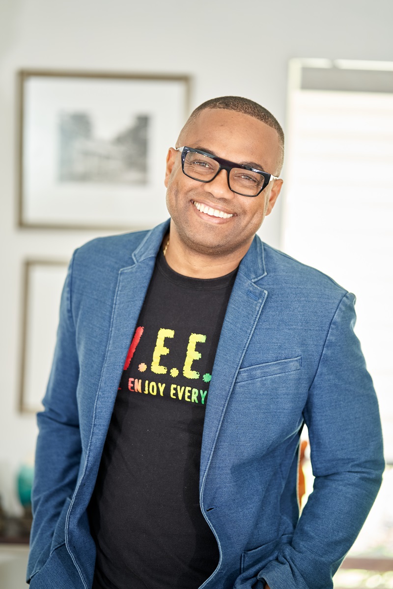 Artist Gavin Jordan's "Hoping For Today's Tomorrow" A Must See At ...